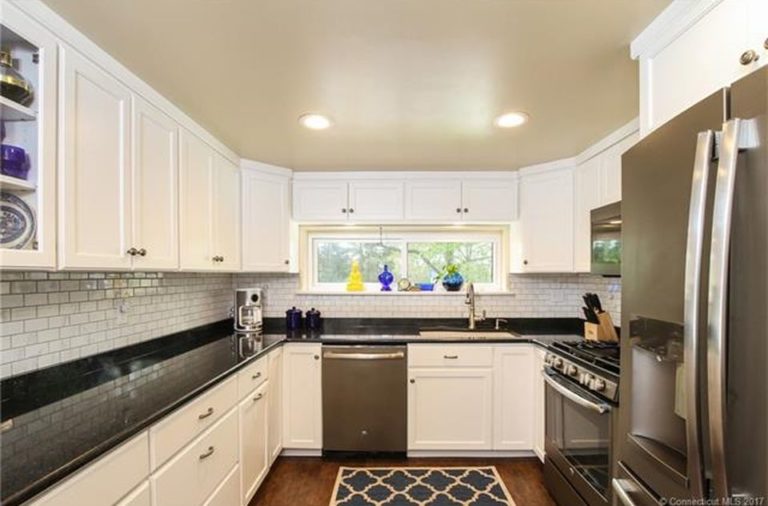 Kitchens - Rogers Kitchens